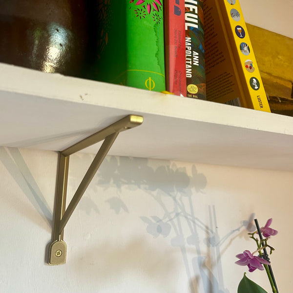 Industrial Modern Shelf Brackets Knurled – Studio Marchant