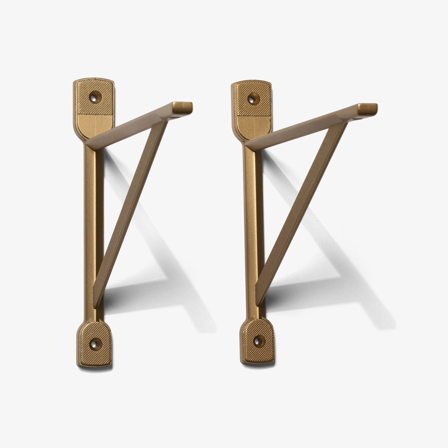 Industrial Modern Shelf Brackets Knurled – Studio Marchant
