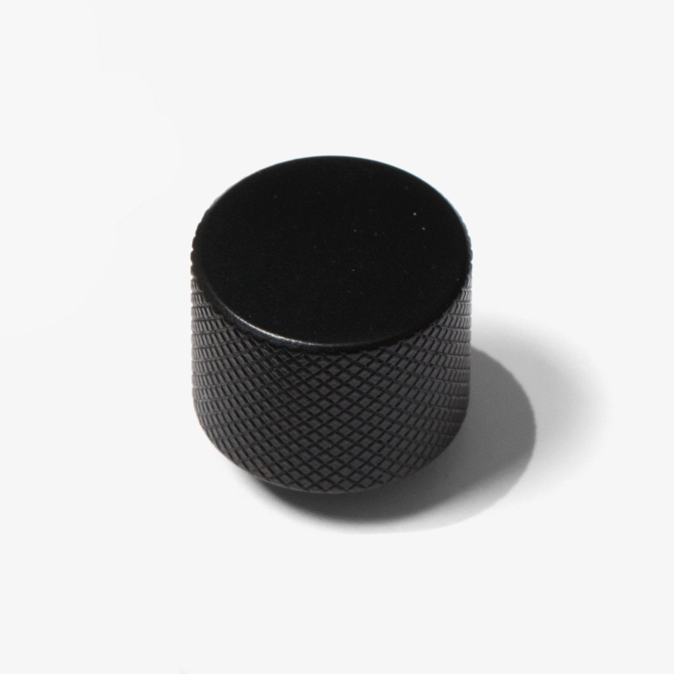 Simple Knurled Cabinet Knob – Studio Marchant